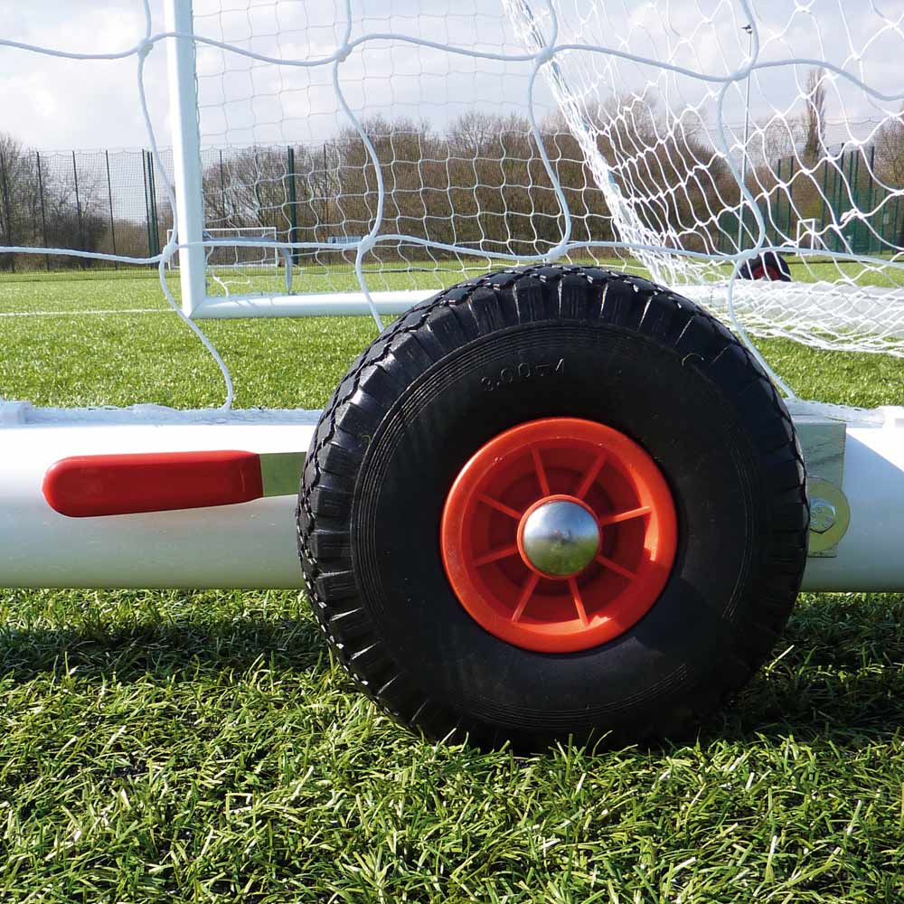 16x4ft Easylift Portable Goals - Mark Harrod Ltd.