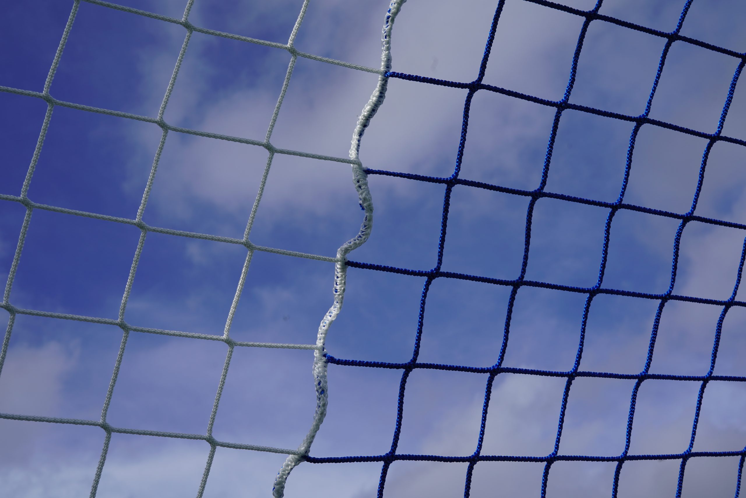 16x7ft Vertical Two-Coloured Football Nets - Knotless