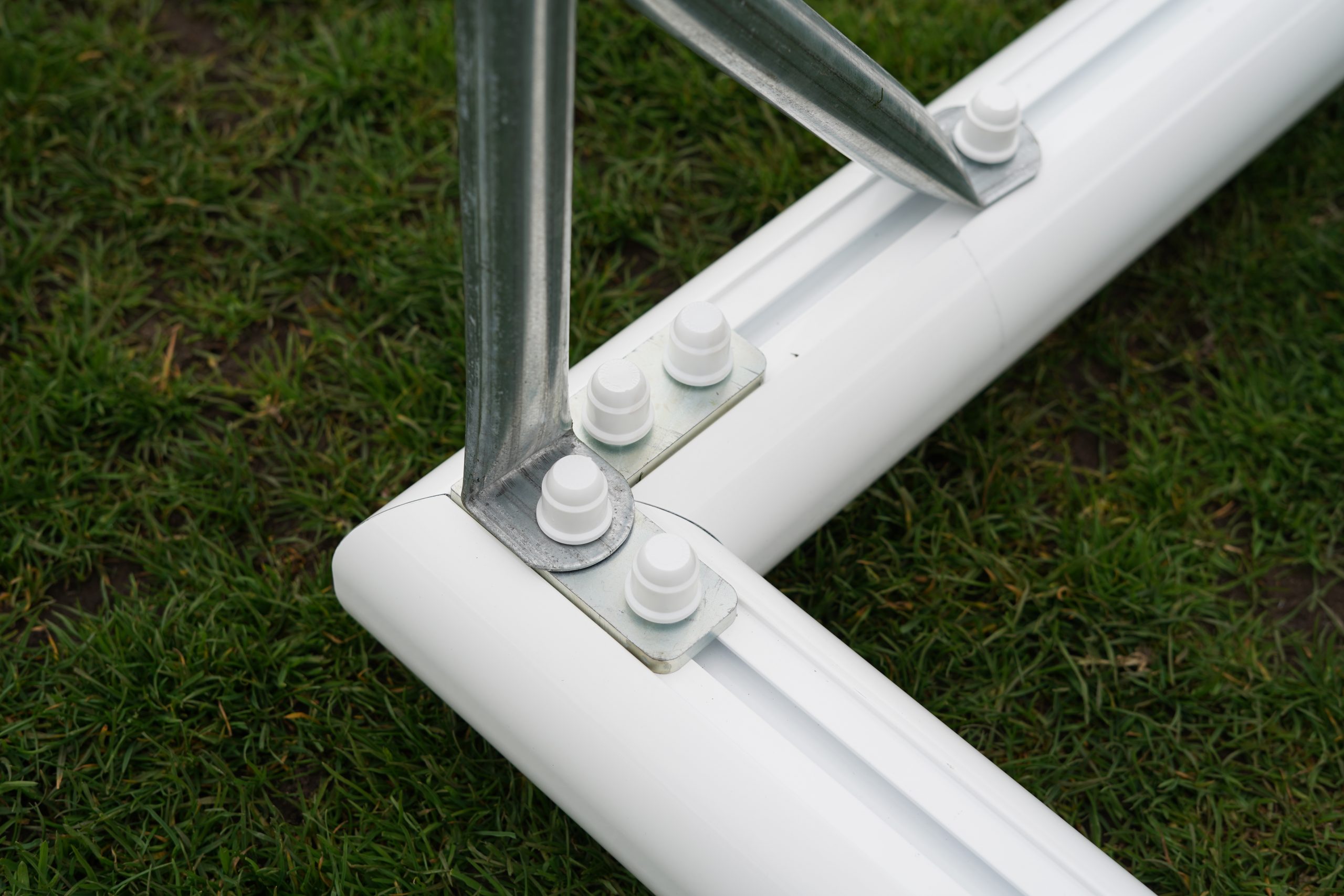 24x8ft Easylift Portable Goals - Mark Harrod Ltd.