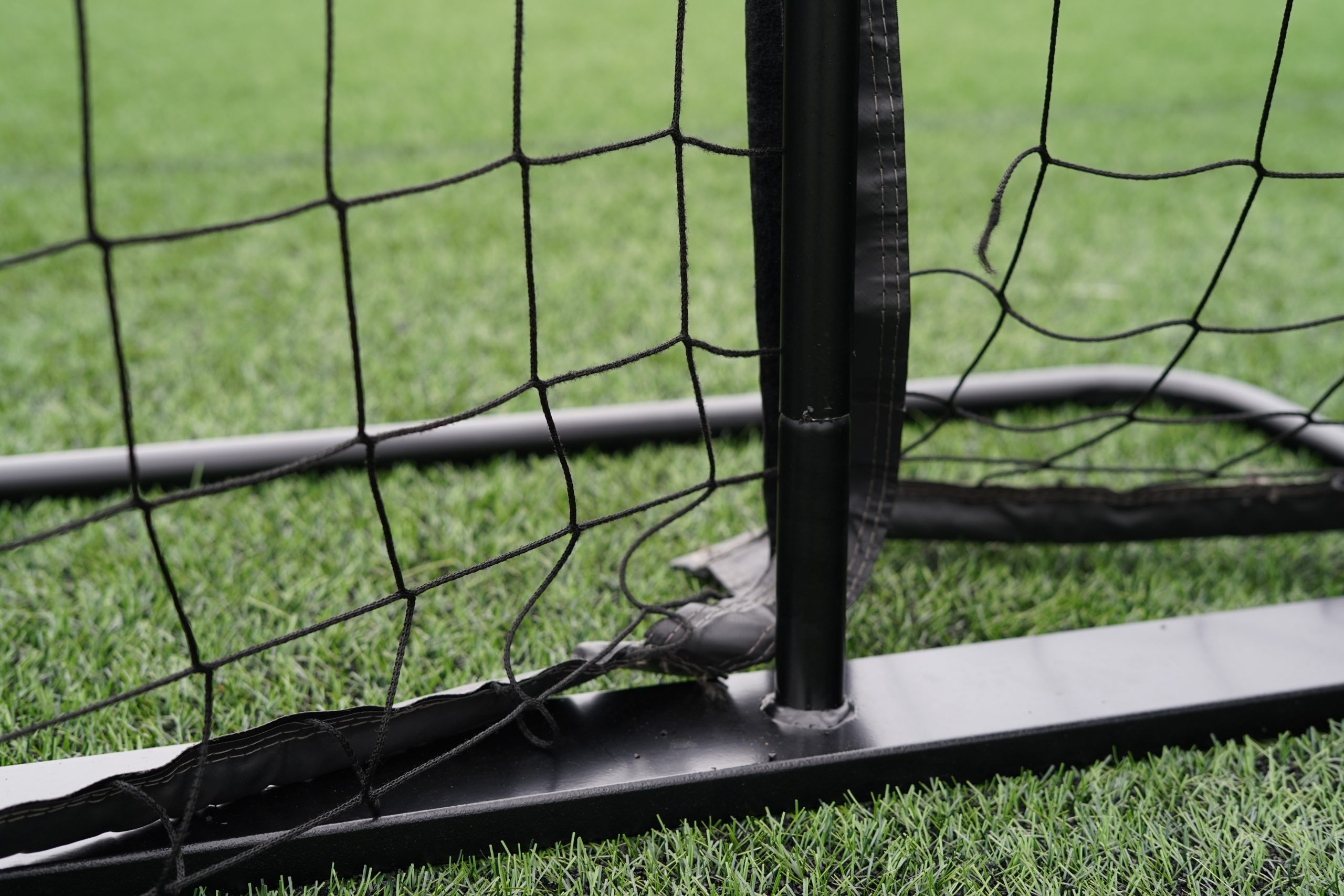 3m Intermediate Post - Mark Harrod Ltd.