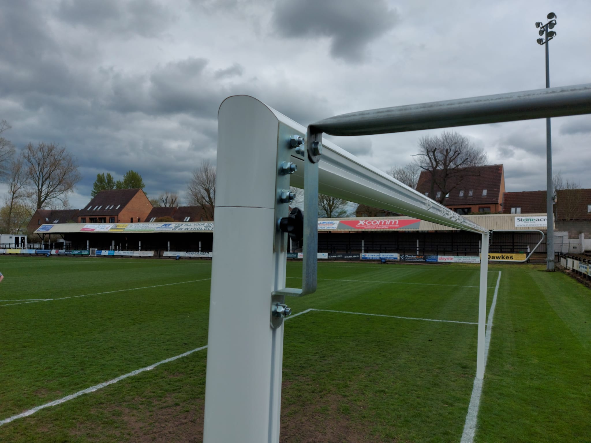 Quick Release Net Stanchion Bracket - Mark Harrod Ltd.