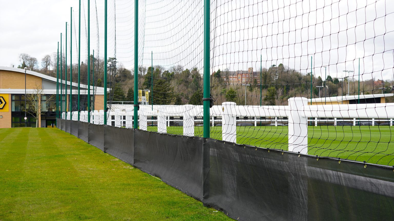 Anti Vermin Skirt - Mark Harrod Ltd.