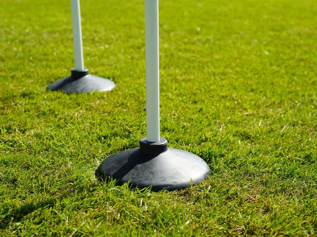 Rounders Base - 25mm Black Rounders Base by Mark Harrod Ltd.