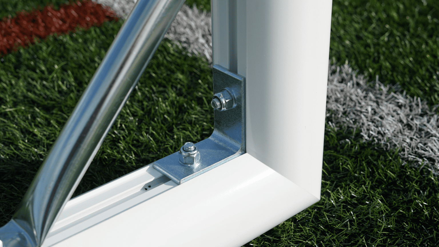 24x8ft Easylift Portable Goals - Mark Harrod Ltd.