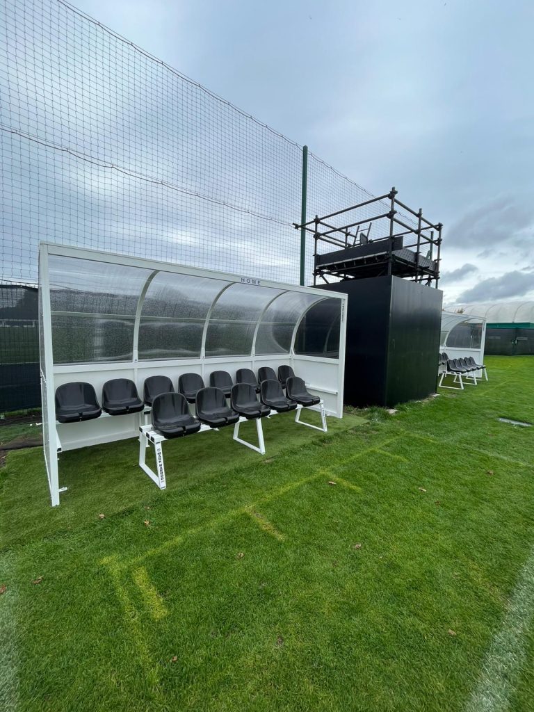 Shelters With Bucket Seats - Aluminium